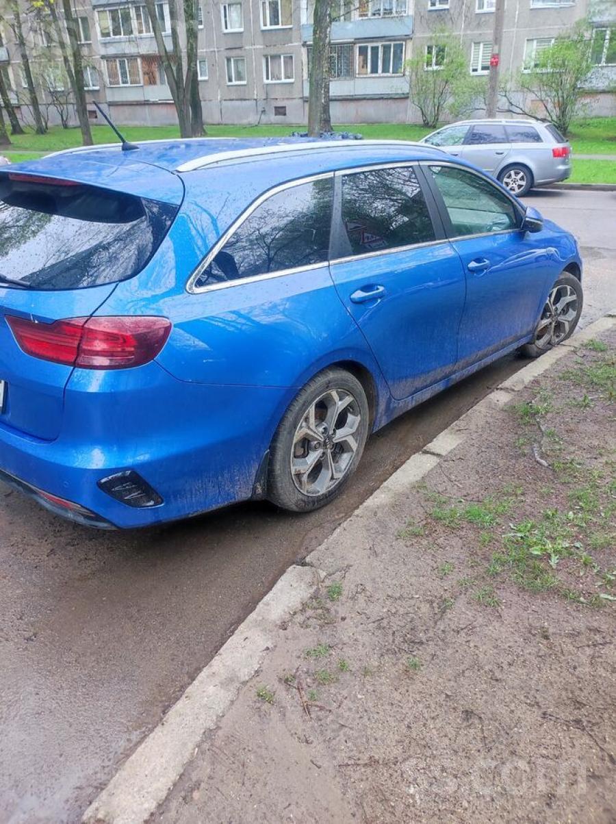 Zils Kia Ceed 2019 Rīga, ar dzinēja tilpumu 1.40 L un nobraukumu 72 tūkst. km par 12000 €, foto 7 vietnē AUTOMOTO.COM.LV