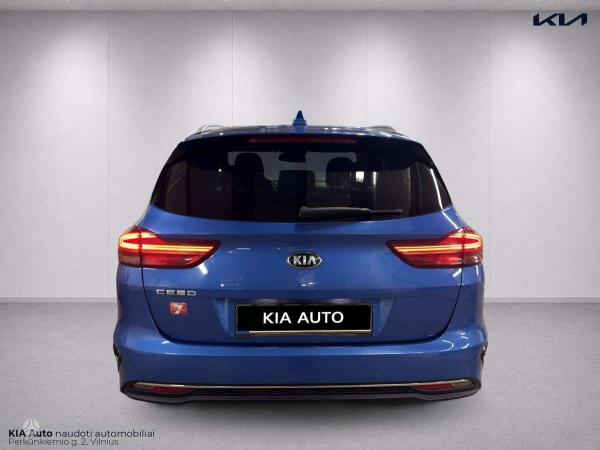 Blue Kia Ceed 2019 in Vilnius, with an engine capacity of 1.35 L and mileage of 77 thousand km for 14200 €, photo 5 on AUTOMOTO.COM.LV