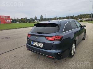 Синий Киа Сид 2019 в Рига, объемом двигателя 1.40 л и пробегом 290 тыс. км за 8900 €, фото 3 на AUTOMOTO.COM.LV
