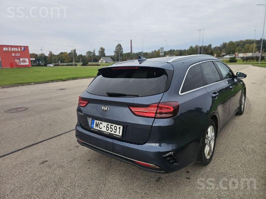 Синий Киа Сид 2019 в Рига, объемом двигателя 1.40 л и пробегом 290 тыс. км за 8900 €, фото 3 на AUTOMOTO.COM.LV