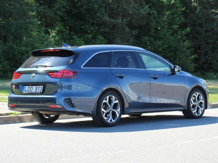 Blue Kia Ceed 2020 in Vilnius, with an engine capacity of 1.35 L and mileage of 97 thousand km for 13990 €, photo 5 on AUTOMOTO.COM.LV