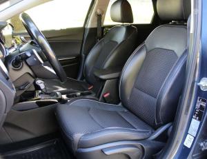 Blue Kia Ceed 2020 in Vilnius, with an engine capacity of 1.35 L and mileage of 97 thousand km for 13990 €, photo 7 on AUTOMOTO.COM.LV
