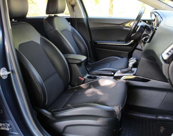 Zils Kia Ceed 2020 Viļņa, ar dzinēja tilpumu 1.35 L un nobraukumu 97 tūkst. km par 13990 €, foto 8 vietnē AUTOMOTO.COM.LV