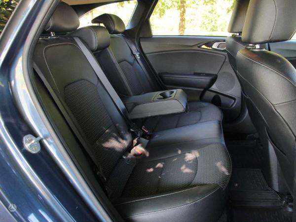 Zils Kia Ceed 2020 Viļņa, ar dzinēja tilpumu 1.35 L un nobraukumu 97 tūkst. km par 13990 €, foto 9 vietnē AUTOMOTO.COM.LV