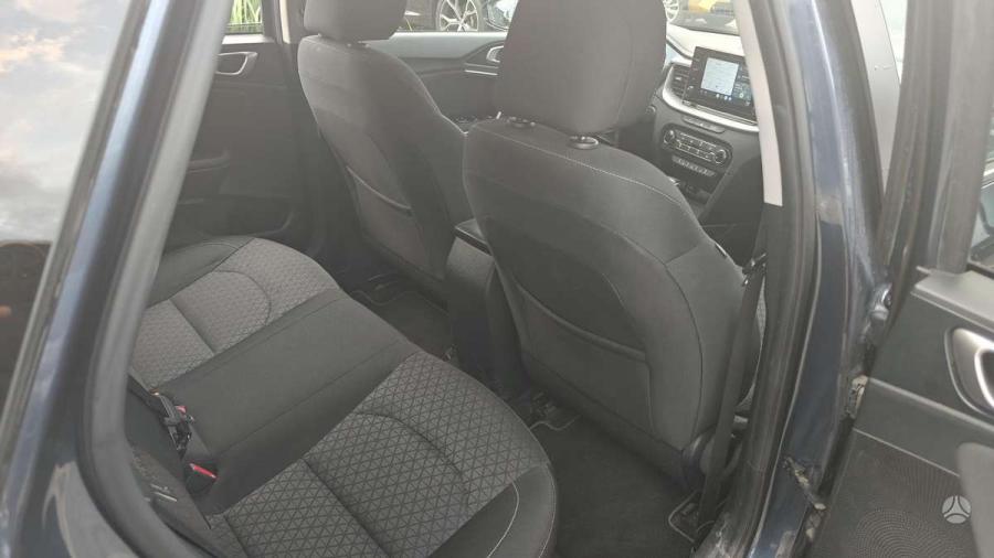 Blue Kia Ceed 2020 in Kaunas, with an engine capacity of 1.35 L and mileage of 94 thousand km for 13200 €, photo 14 on AUTOMOTO.COM.LV