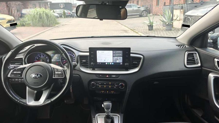 Blue Kia Ceed 2020 in Kaunas, with an engine capacity of 1.35 L and mileage of 94 thousand km for 13200 €, photo 16 on AUTOMOTO.COM.LV