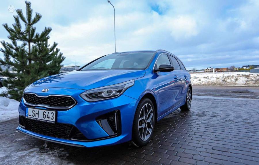 Blue Kia Ceed 2021 in Kaunas, with an engine capacity of 1.35 L and mileage of 78 thousand km for 17000 €, photo 1 on AUTOMOTO.COM.LV