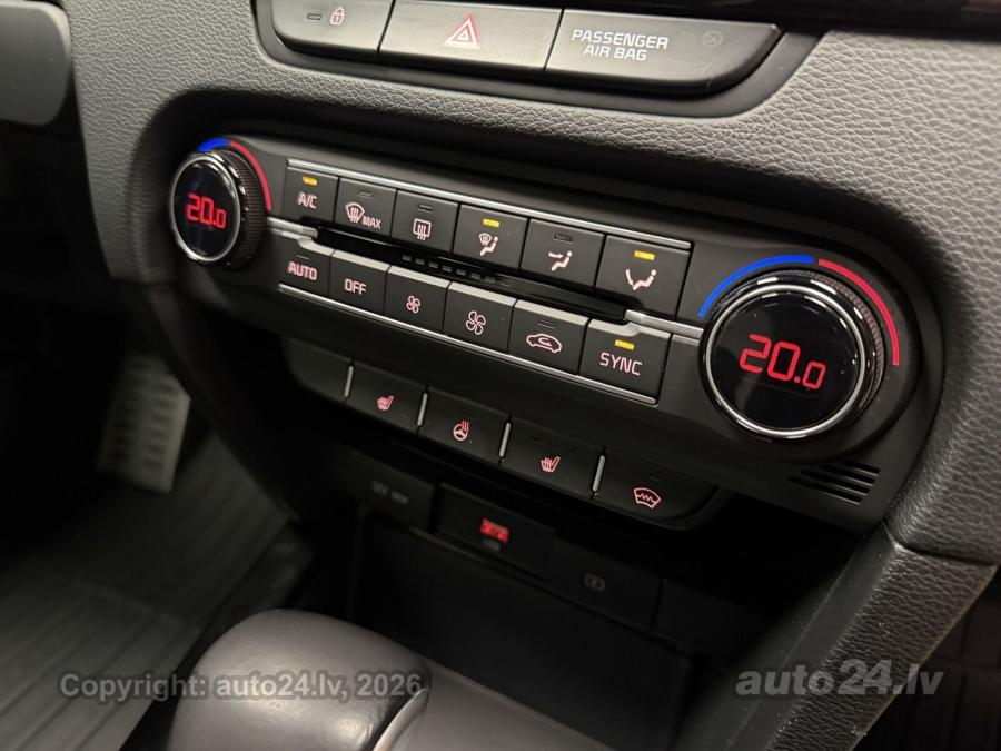 Blue Kia Ceed 2021 in Tallinn, with an engine capacity of 1.50 L and mileage of 97 thousand km for 14900 €, photo 11 on AUTOMOTO.COM.LV