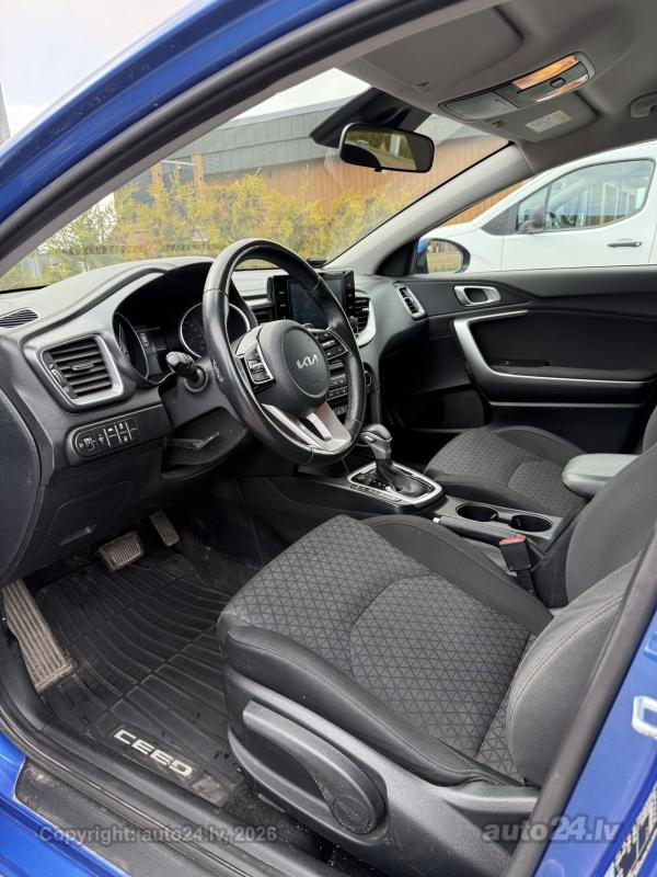 Blue Kia Ceed 2022 in Tallinn, with an engine capacity of 1.50 L and mileage of 104 thousand km for 15000 €, photo 8 on AUTOMOTO.COM.LV
