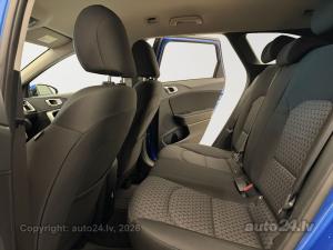 Zils Kia Ceed 2022 Tallina, ar dzinēja tilpumu 1.50 L un nobraukumu 104 tūkst. km par 15490 €, foto 7 vietnē AUTOMOTO.COM.LV