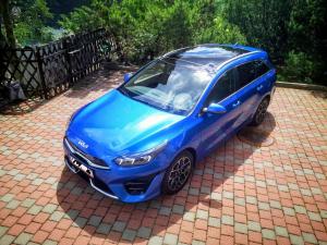 Blue Kia Ceed 2022 in Kaunas, with an engine capacity of 1.58 L and mileage of 65 thousand km for 17450 €, photo 12 on AUTOMOTO.COM.LV