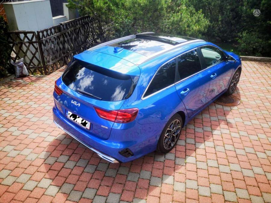 Blue Kia Ceed 2022 in Kaunas, with an engine capacity of 1.58 L and mileage of 65 thousand km for 17450 €, photo 13 on AUTOMOTO.COM.LV
