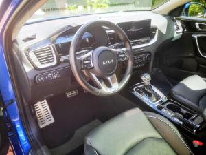 Blue Kia Ceed 2022 in Kaunas, with an engine capacity of 1.58 L and mileage of 65 thousand km for 17450 €, photo 14 on AUTOMOTO.COM.LV