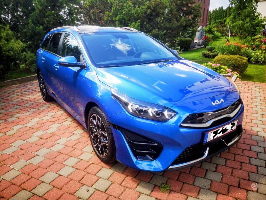 Blue Kia Ceed 2022 in Kaunas, with an engine capacity of 1.58 L and mileage of 65 thousand km for 17450 €, photo 29 on AUTOMOTO.COM.LV