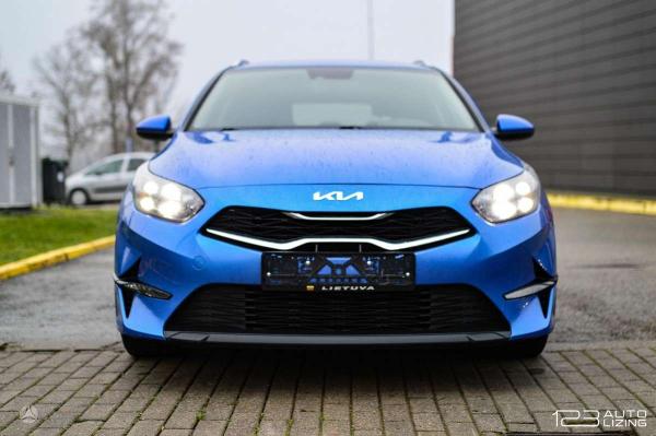 Blue Kia Ceed 2023 in Kretinga, with an engine capacity of 1.50 L and mileage of 64 thousand km for 15950 €, photo 3 on AUTOMOTO.COM.LV