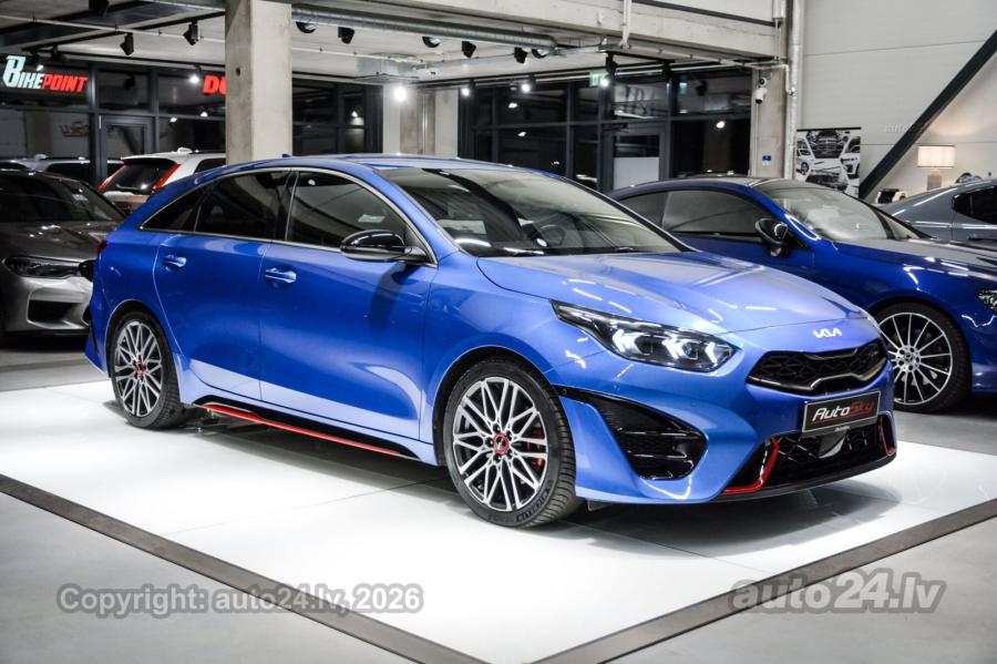 Zils Kia Ceed 2023 Tallina, ar dzinēja tilpumu 1.60 L un nobraukumu 88 tūkst. km par 24500 €, foto 1 vietnē AUTOMOTO.COM.LV