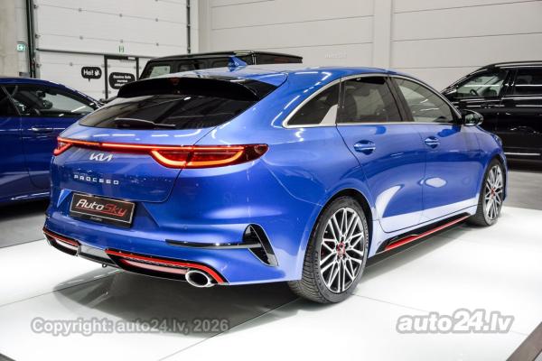 Zils Kia Ceed 2023 Tallina, ar dzinēja tilpumu 1.60 L un nobraukumu 88 tūkst. km par 24500 €, foto 5 vietnē AUTOMOTO.COM.LV