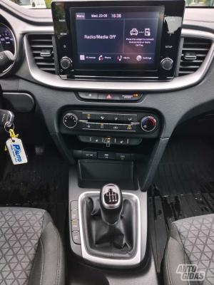 Zils Kia Ceed 2023 Šauļi, ar dzinēja tilpumu 1.00 L un nobraukumu 88 tūkst. km par 12600 €, foto 17 vietnē AUTOMOTO.COM.LV