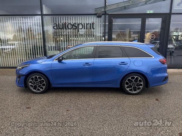 Zils Kia Ceed 2024 Tartu, ar dzinēja tilpumu 1.50 L un nobraukumu 31 tūkst. km par 24990 €, foto 3 vietnē AUTOMOTO.COM.LV
