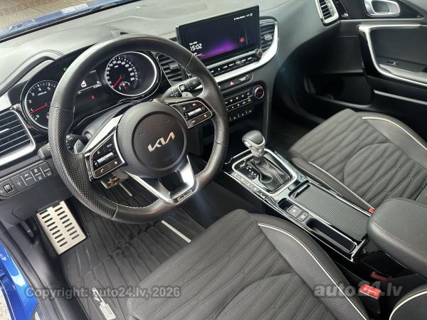 Zils Kia Ceed 2024 Tartu, ar dzinēja tilpumu 1.50 L un nobraukumu 31 tūkst. km par 24990 €, foto 11 vietnē AUTOMOTO.COM.LV