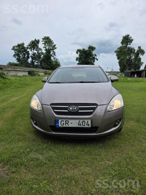 Brown Kia Ceed 2007 in Dobele, with an engine capacity of 1.40 L and mileage of 181 thousand km for 1280 €, photo 3 on AUTOMOTO.COM.LV