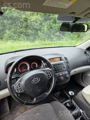 Brown Kia Ceed 2007 in Dobele, with an engine capacity of 1.40 L and mileage of 181 thousand km for 1280 €, photo 7 on AUTOMOTO.COM.LV