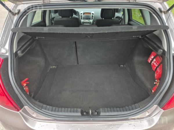 Brūns Kia Ceed 2007 Rīga, ar dzinēja tilpumu 1.40 L un nobraukumu 246 tūkst. km par 1700 €, foto 10 vietnē AUTOMOTO.COM.LV