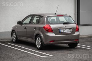 Brūns Kia Ceed 2007 Rīga, ar dzinēja tilpumu 1.60 L un nobraukumu 266 tūkst. km par 2750 €, foto 7 vietnē AUTOMOTO.COM.LV