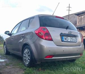 Brūns Kia Ceed 2007 Liepāja, ar dzinēja tilpumu 1.60 L un nobraukumu 383 tūkst. km par 600 €, foto 6 vietnē AUTOMOTO.COM.LV
