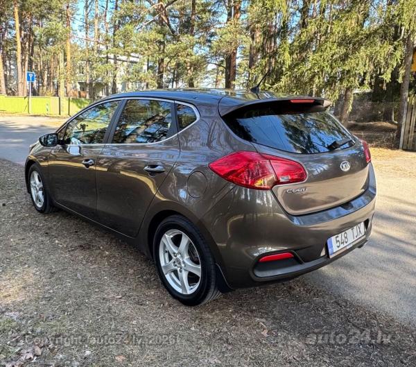 Brūns Kia Ceed 2012 Tallina, ar dzinēja tilpumu 1.60 L un nobraukumu 189 tūkst. km par 6390 €, foto 3 vietnē AUTOMOTO.COM.LV