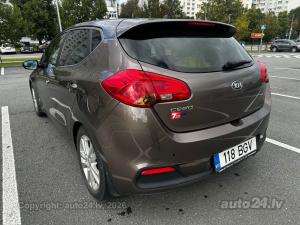 Brūns Kia Ceed 2012 Tallina, ar dzinēja tilpumu 1.60 L un nobraukumu 166 tūkst. km par 5300 €, foto 5 vietnē AUTOMOTO.COM.LV