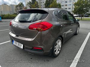 Brūns Kia Ceed 2012 Tallina, ar dzinēja tilpumu 1.60 L un nobraukumu 166 tūkst. km par 5300 €, foto 6 vietnē AUTOMOTO.COM.LV