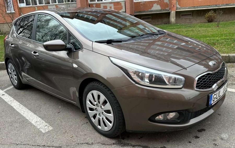 Brūns Kia Ceed 2013 Klaipėda, ar dzinēja tilpumu 1.40 L un nobraukumu 186 tūkst. km par 4250 €, foto 1 vietnē AUTOMOTO.COM.LV