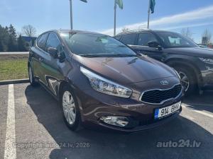 Brown Kia Ceed 2013 in Paide, with an engine capacity of 1.60 L and mileage of 89 thousand km for 6100 €, photo 3 on AUTOMOTO.COM.LV