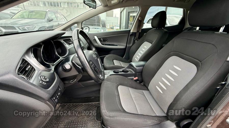Brūns Kia Ceed 2013 Tallina, ar dzinēja tilpumu 1.60 L un nobraukumu 163 tūkst. km par 5990 €, foto 15 vietnē AUTOMOTO.COM.LV