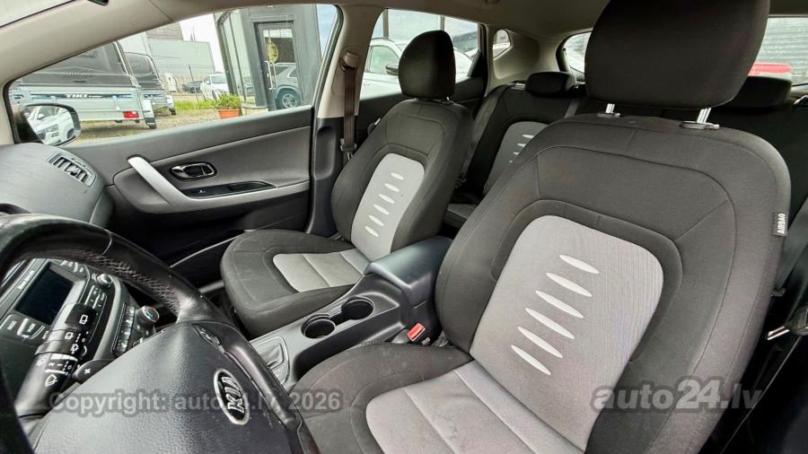 Brūns Kia Ceed 2013 Tallina, ar dzinēja tilpumu 1.60 L un nobraukumu 163 tūkst. km par 5990 €, foto 16 vietnē AUTOMOTO.COM.LV