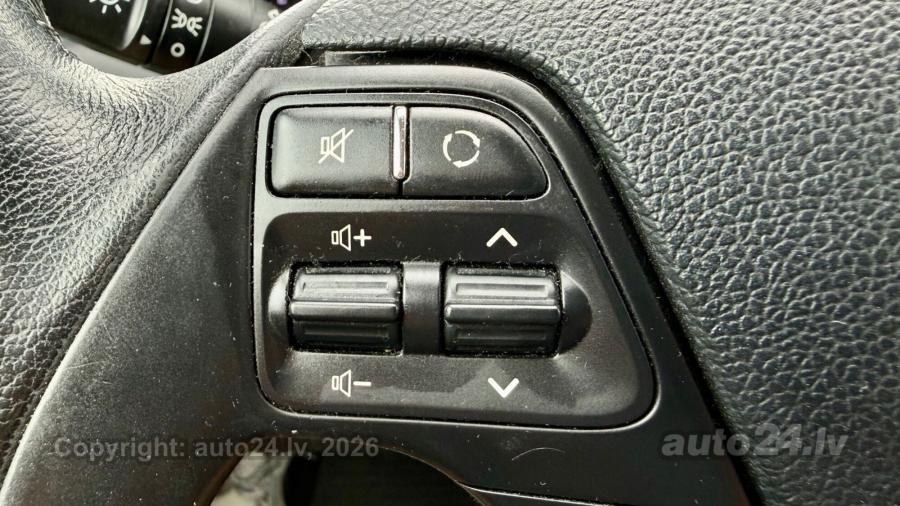 Brūns Kia Ceed 2013 Tallina, ar dzinēja tilpumu 1.60 L un nobraukumu 163 tūkst. km par 5990 €, foto 22 vietnē AUTOMOTO.COM.LV