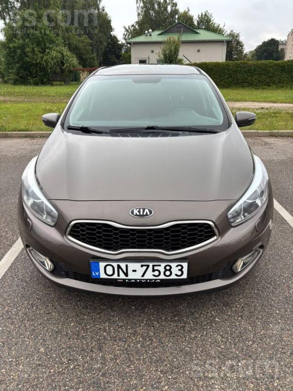Brūns Kia Ceed 2013 Daugavpils, ar dzinēja tilpumu 1.60 L un nobraukumu 285 tūkst. km par 2950 €, foto 1 vietnē AUTOMOTO.COM.LV