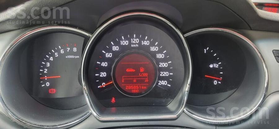 Brūns Kia Ceed 2013 Daugavpils, ar dzinēja tilpumu 1.60 L un nobraukumu 285 tūkst. km par 2950 €, foto 7 vietnē AUTOMOTO.COM.LV