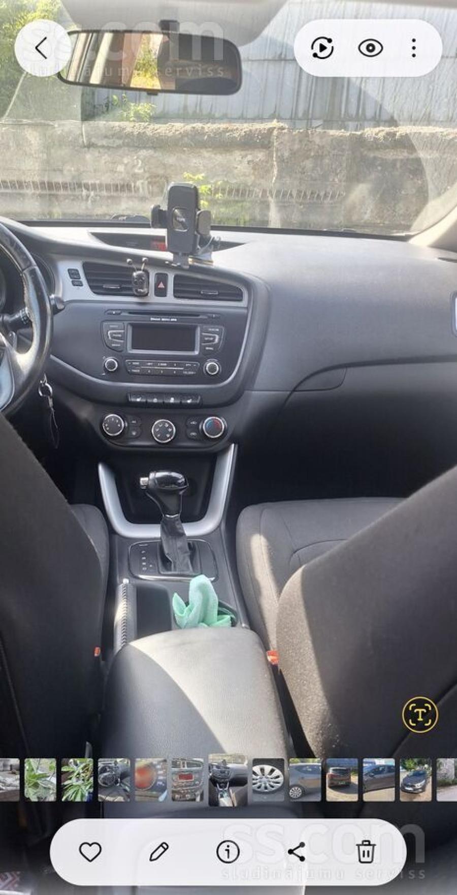 Brown Kia Ceed 2013 in Riga, with an engine capacity of 1.60 L and mileage of 250 thousand km for 4800 €, photo 6 on AUTOMOTO.COM.LV
