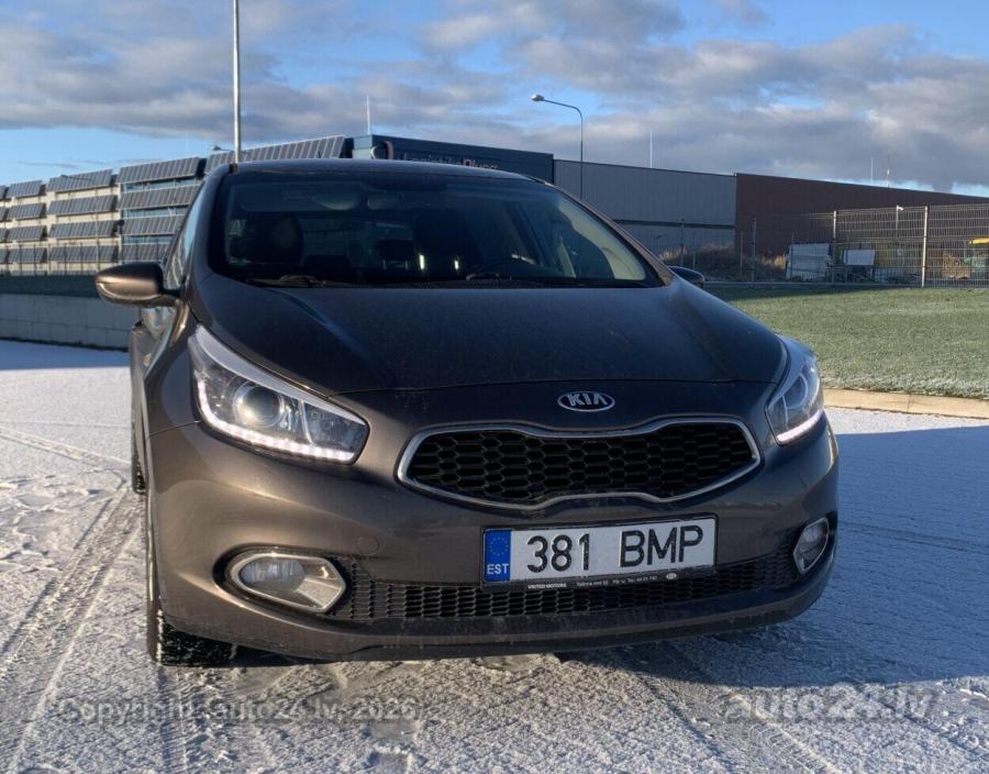 Brown Kia Ceed 2014 in Tallinn, with an engine capacity of 1.60 L and mileage of 199 thousand km for 5490 €, photo 1 on AUTOMOTO.COM.LV