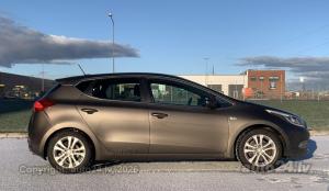 Brown Kia Ceed 2014 in Tallinn, with an engine capacity of 1.60 L and mileage of 199 thousand km for 5490 €, photo 3 on AUTOMOTO.COM.LV