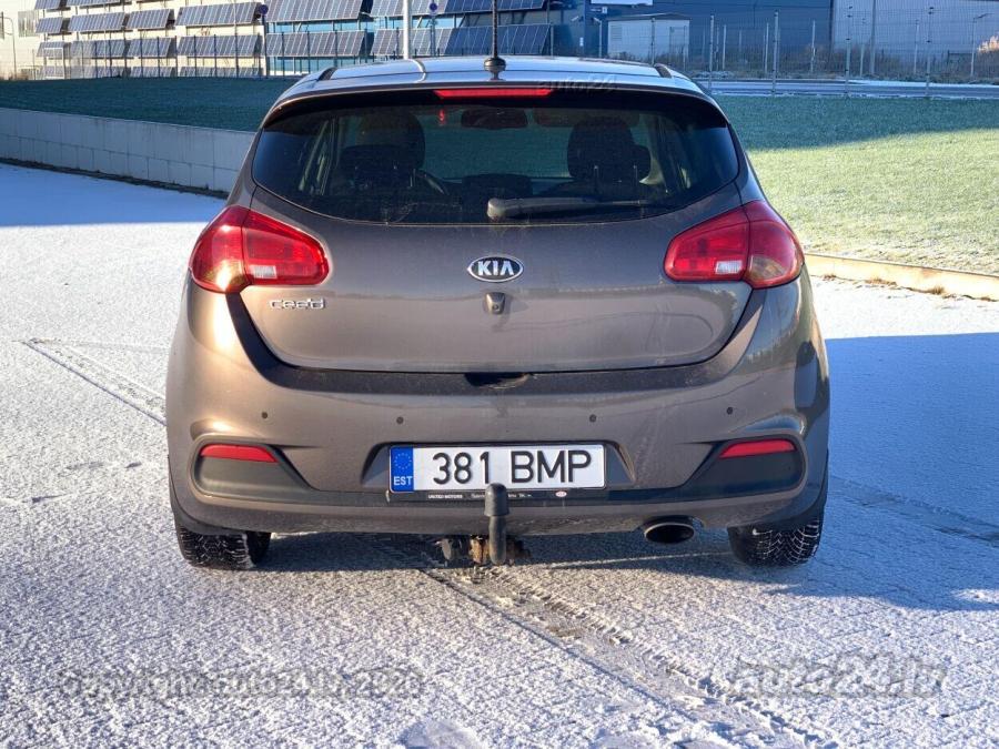 Brown Kia Ceed 2014 in Tallinn, with an engine capacity of 1.60 L and mileage of 199 thousand km for 5490 €, photo 7 on AUTOMOTO.COM.LV
