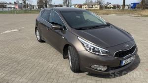Brown Kia Ceed 2014 in Valmiera, with an engine capacity of 1.60 L and mileage of 210 thousand km for 5900 €, photo 3 on AUTOMOTO.COM.LV