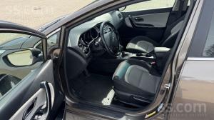 Brown Kia Ceed 2014 in Valmiera, with an engine capacity of 1.60 L and mileage of 210 thousand km for 5900 €, photo 13 on AUTOMOTO.COM.LV