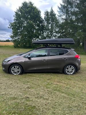 Brown Kia Ceed 2014 in Tallinn, with an engine capacity of 1.60 L and mileage of 218 thousand km for 5500 €, photo 6 on AUTOMOTO.COM.LV