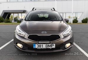 Brown Kia Ceed 2014 in Tallinn, with an engine capacity of 1.60 L and mileage of 218 thousand km for 4990 €, photo 7 on AUTOMOTO.COM.LV