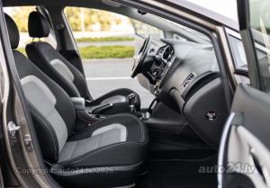 Brown Kia Ceed 2014 in Tallinn, with an engine capacity of 1.60 L and mileage of 218 thousand km for 4990 €, photo 10 on AUTOMOTO.COM.LV