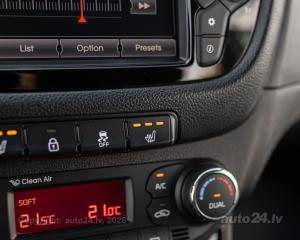 Brown Kia Ceed 2014 in Tallinn, with an engine capacity of 1.60 L and mileage of 218 thousand km for 4990 €, photo 24 on AUTOMOTO.COM.LV
