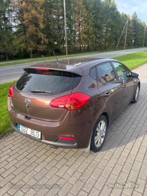 Brown Kia Ceed 2014 in Tartu, with an engine capacity of 1.60 L and mileage of 118 thousand km for 5999 €, photo 4 on AUTOMOTO.COM.LV